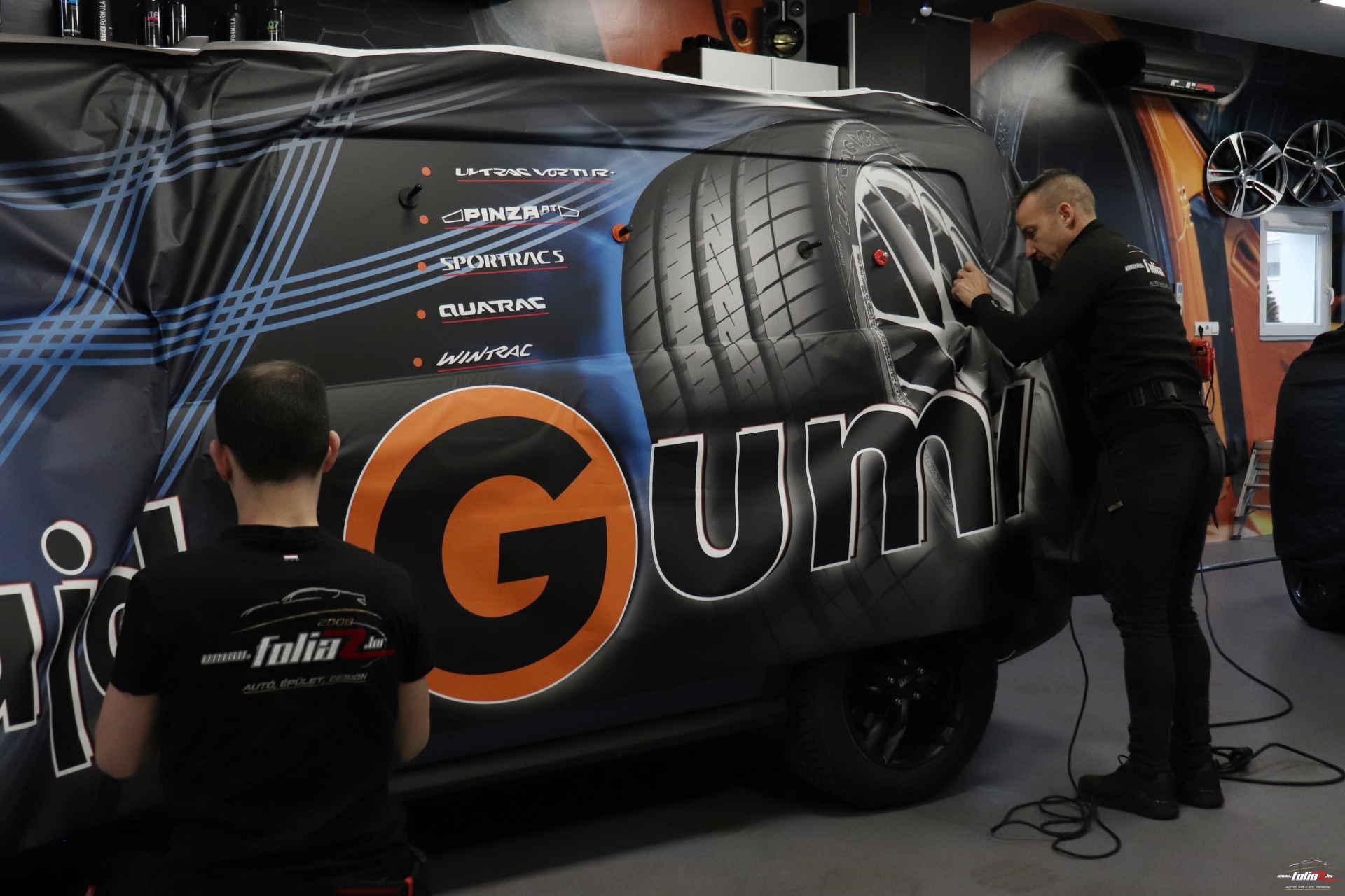 FORD CONNECT – VAJDA GUMI – Foliaz.hu